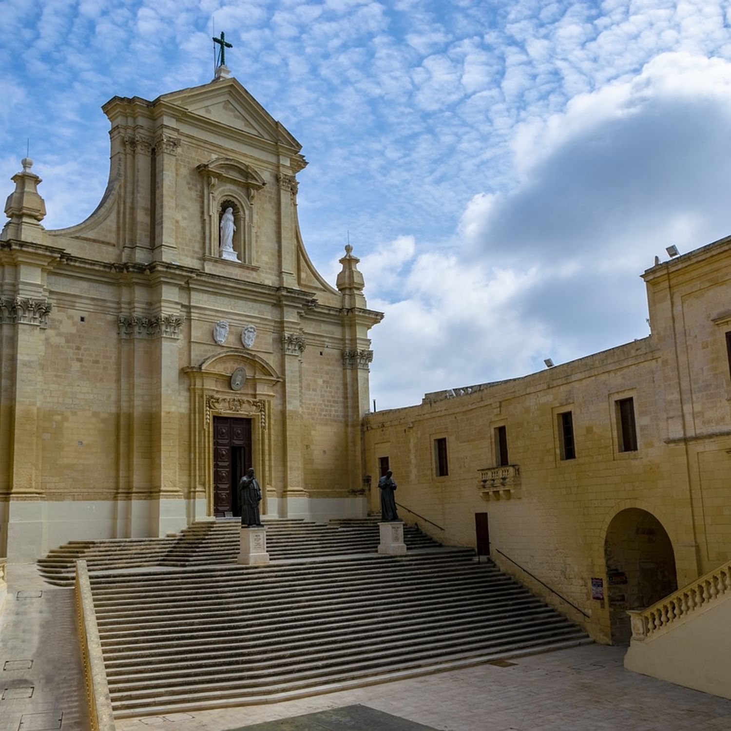 Discover Gozo | Full-day Sightseeing Guided Tour including Lunch