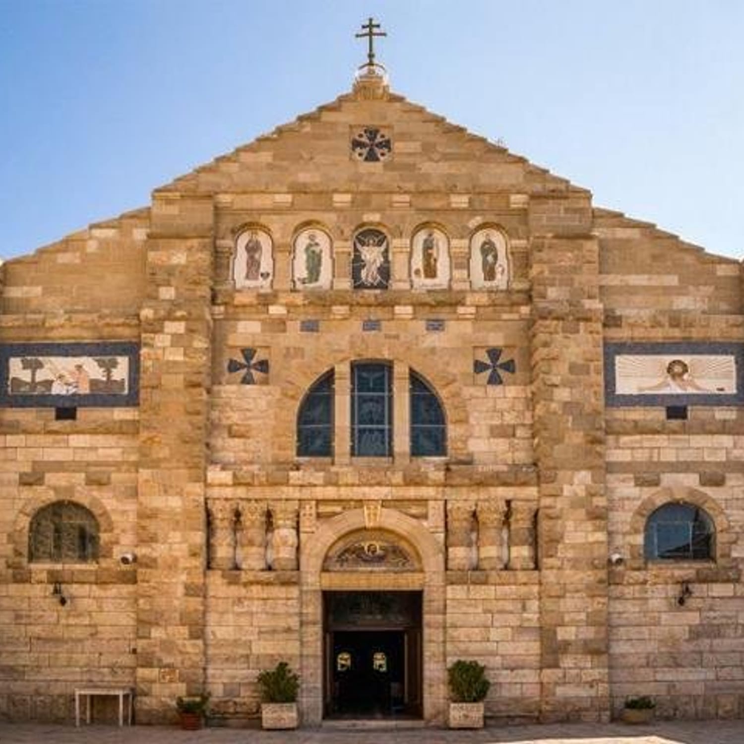 Private Day Tour of Madaba, Mount Nebo, and Amman Sightseeing from Dead Sea