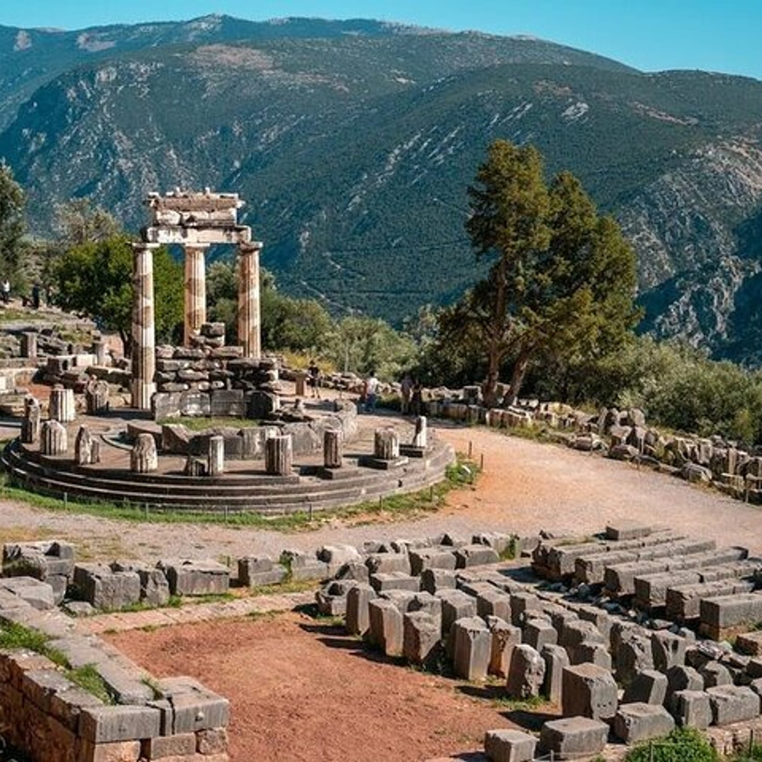 Delphi Full Day Private Tour from Athens