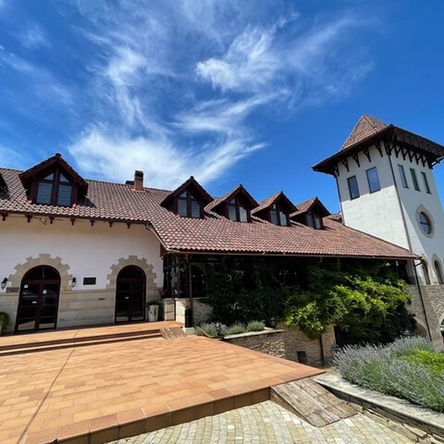 Visit Chateau Purcari Winery and Marta & Maria Monastery