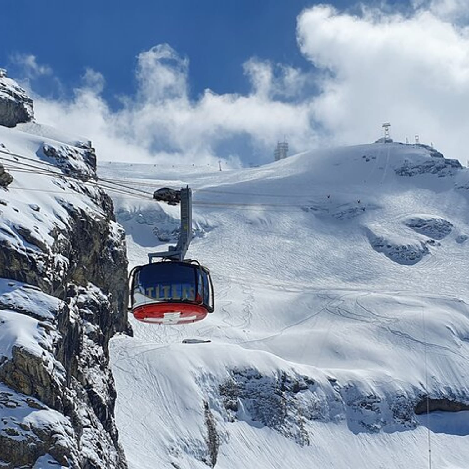 Mount Titlis Train Ticket and Self-Guided Tour from Luzern