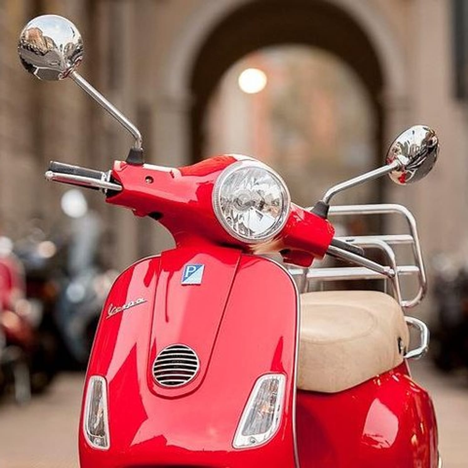 Vespa Motorcycle rental in Florence