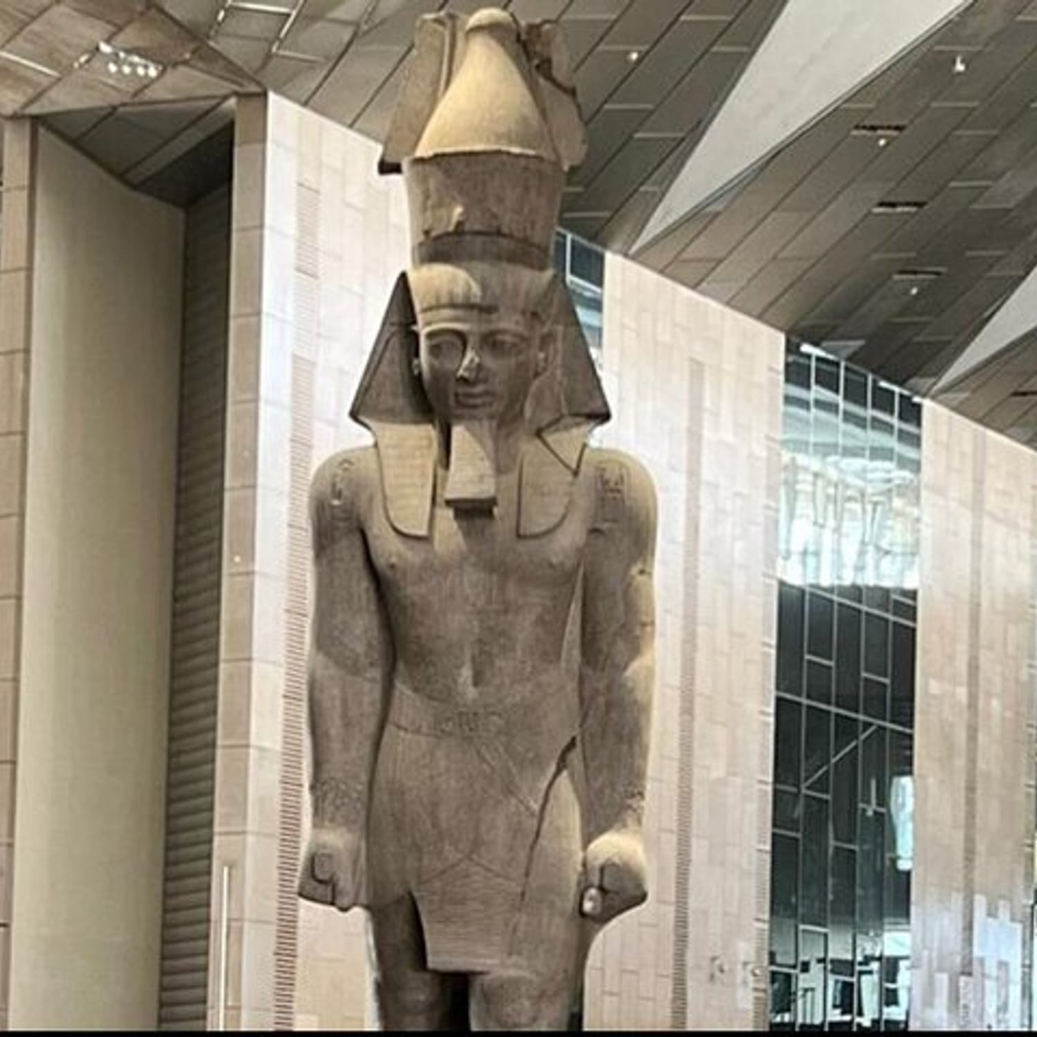 Private Guided Tour to Pyramids, Sphinx,Grand Egyptian Museum GEM