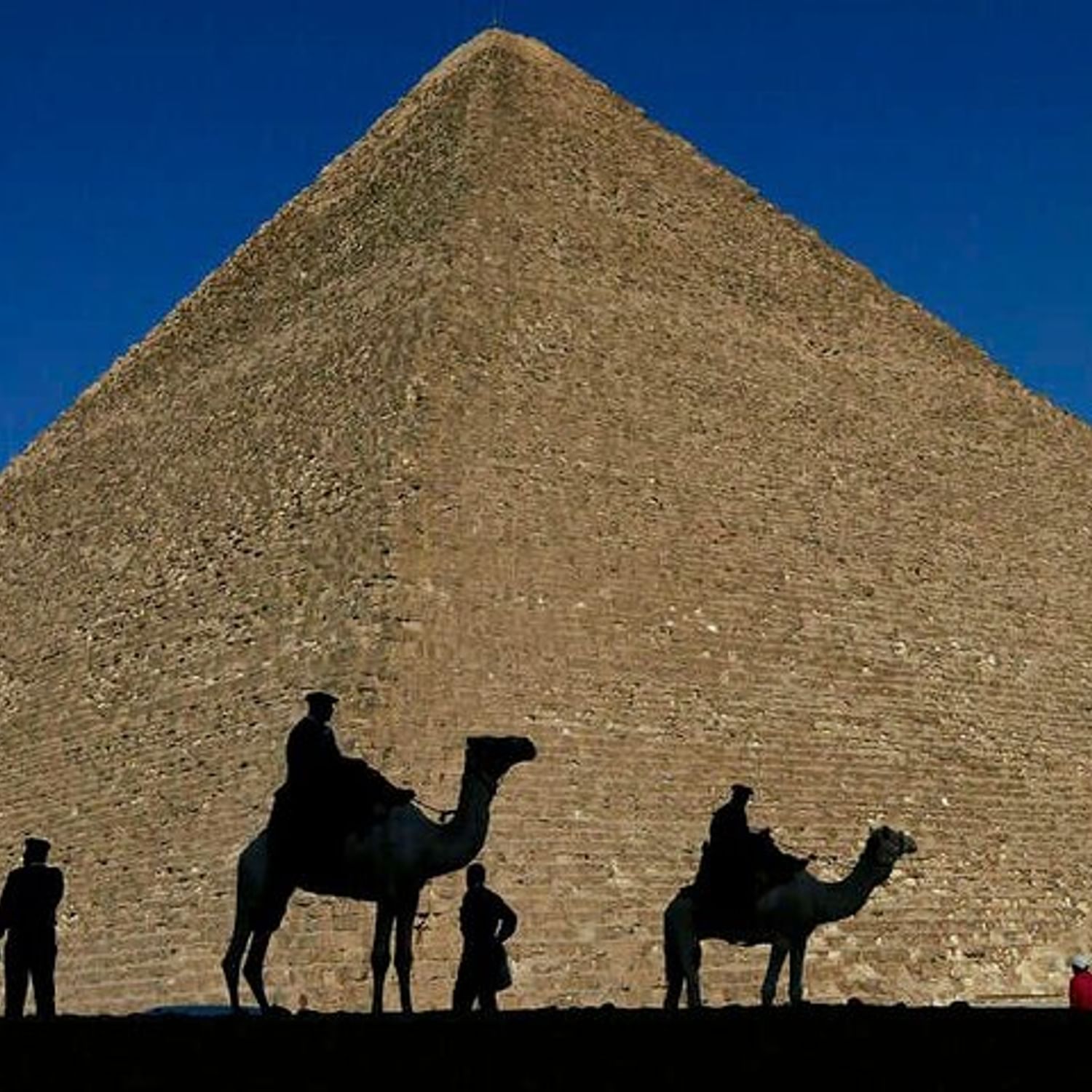 Cairo Overday Tour to the Pyramids & the Islamic Museum HURGHADA