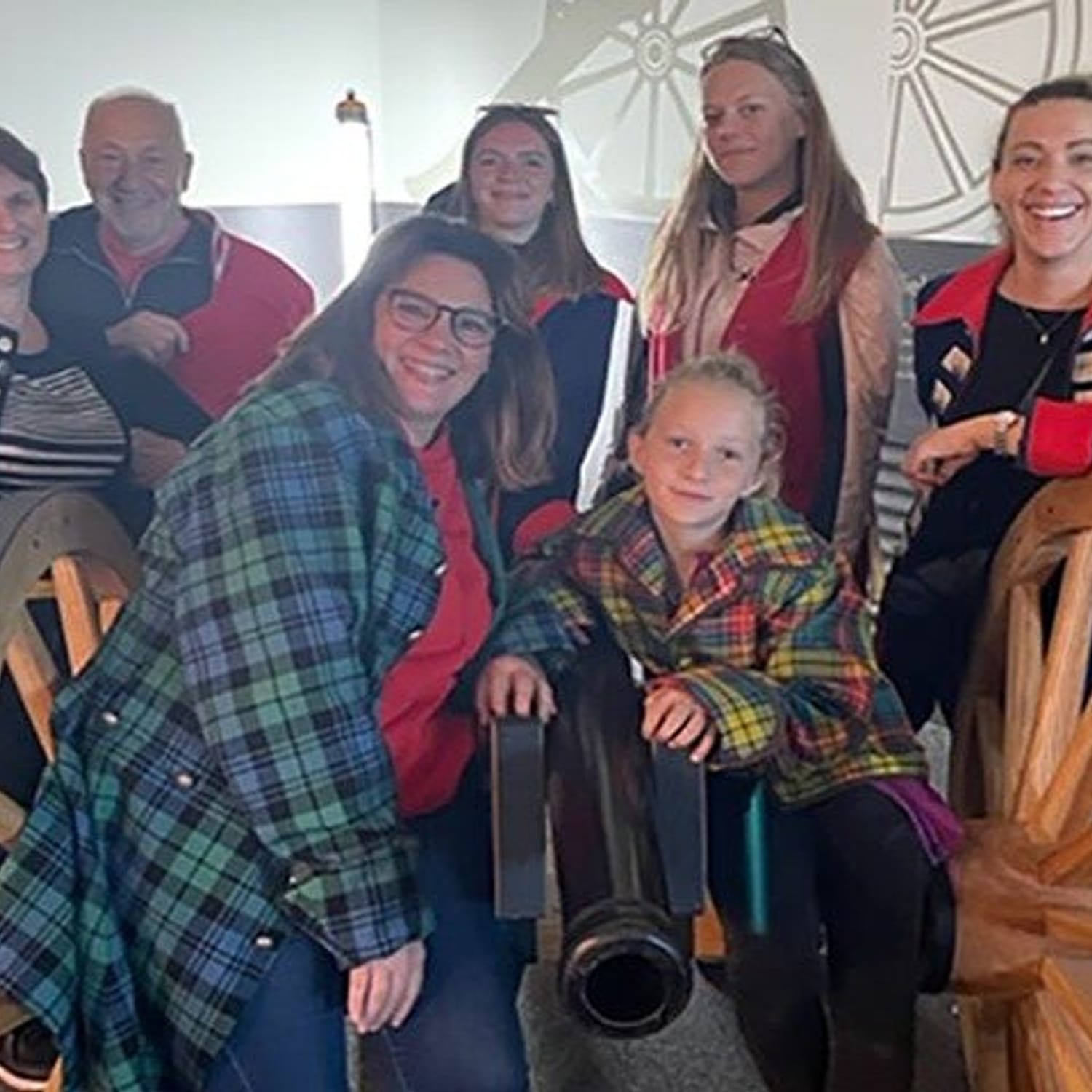 Inverness Clava Cairns, Culloden Battlefield and Urquhart Castle