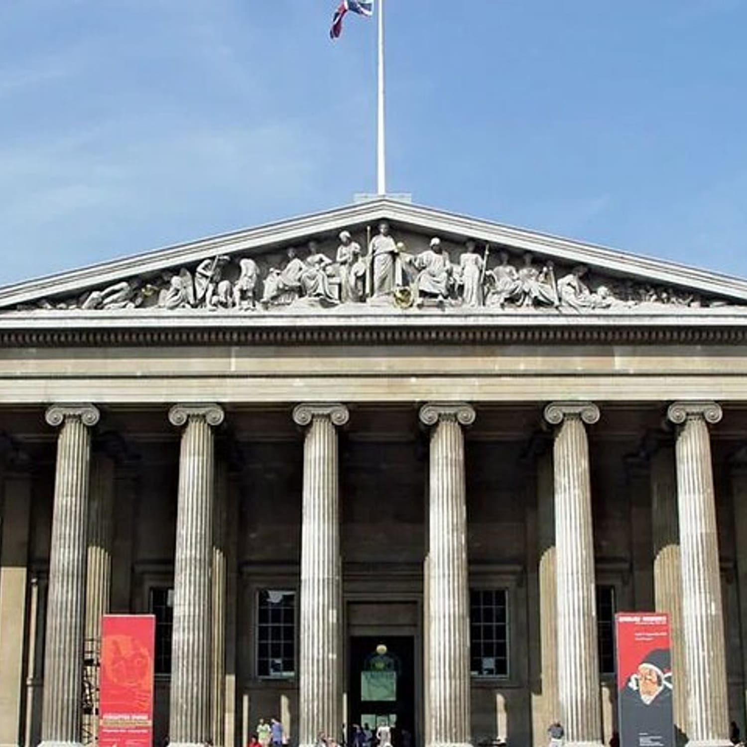 2 Hour Guided Walking Tour at British Museum