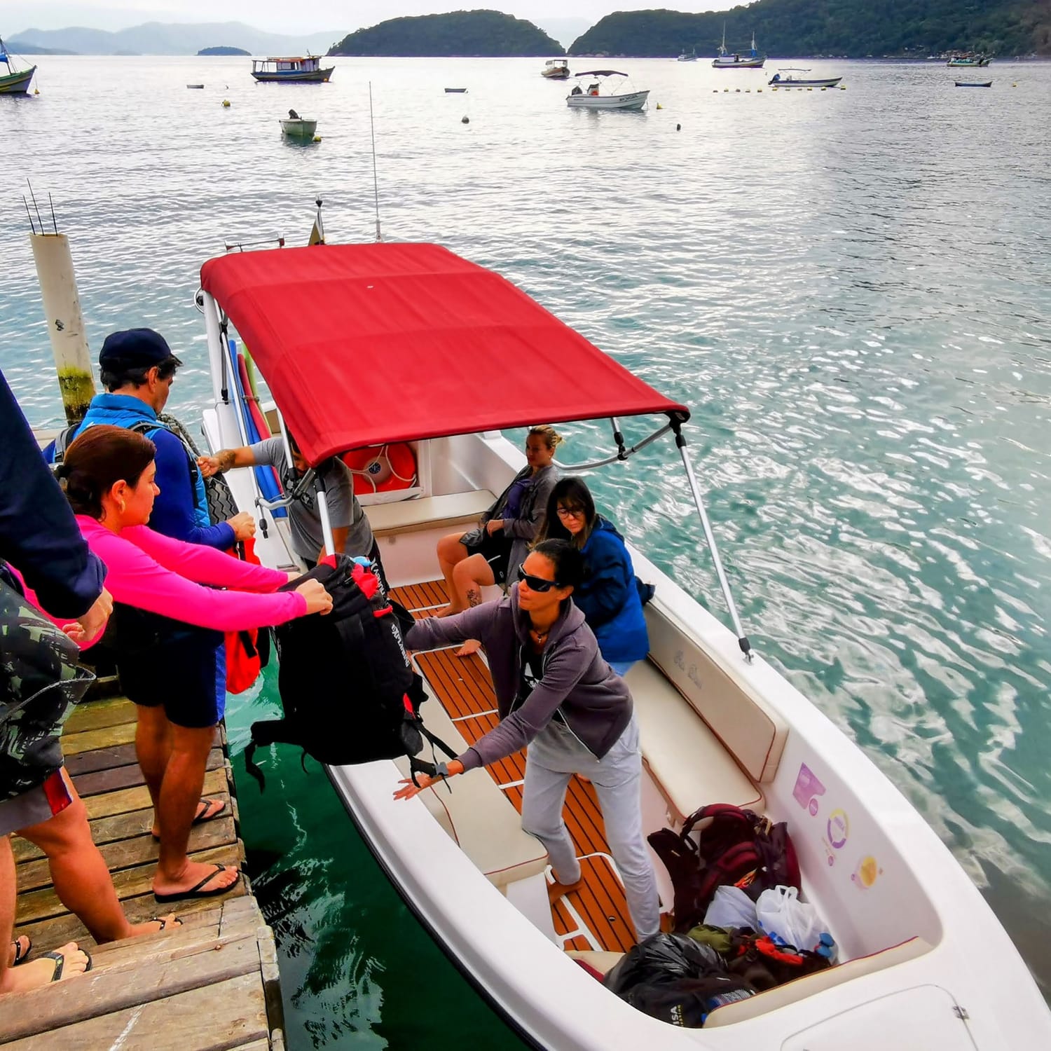 OneWay Private Speedboat crossing Mainland x Ilha Grande or Vice-Versa