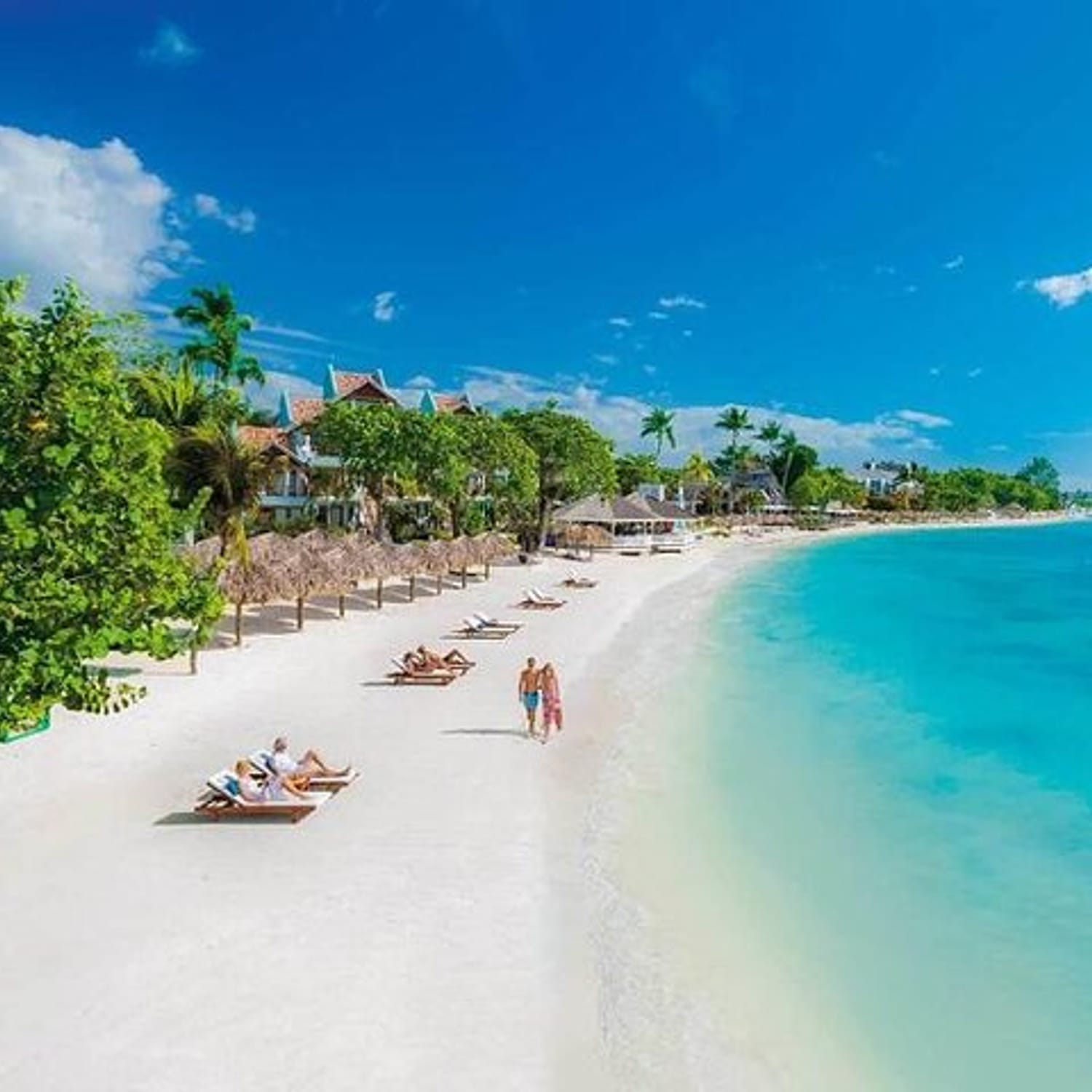 Negril's Private Day Trip with Margaritaville and Rick's Cafe