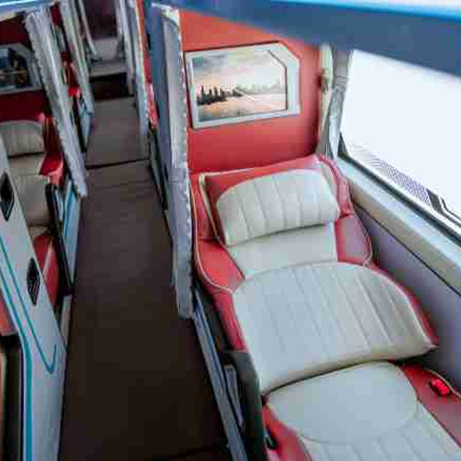 VIP Sleeper Bus to Ha Giang from Sapa