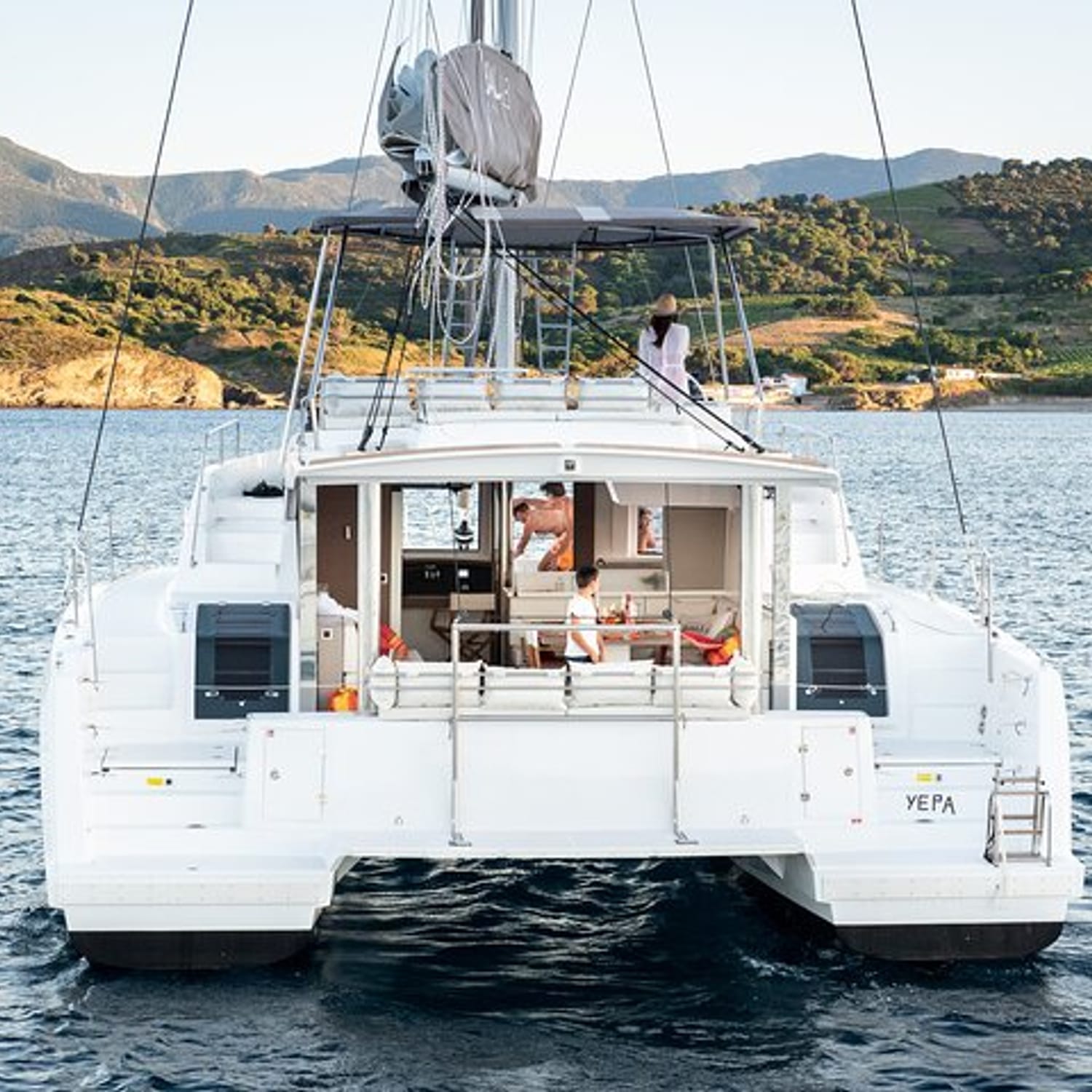 5-Day and 4 Nights Catamaran Tour in Naples and Coast