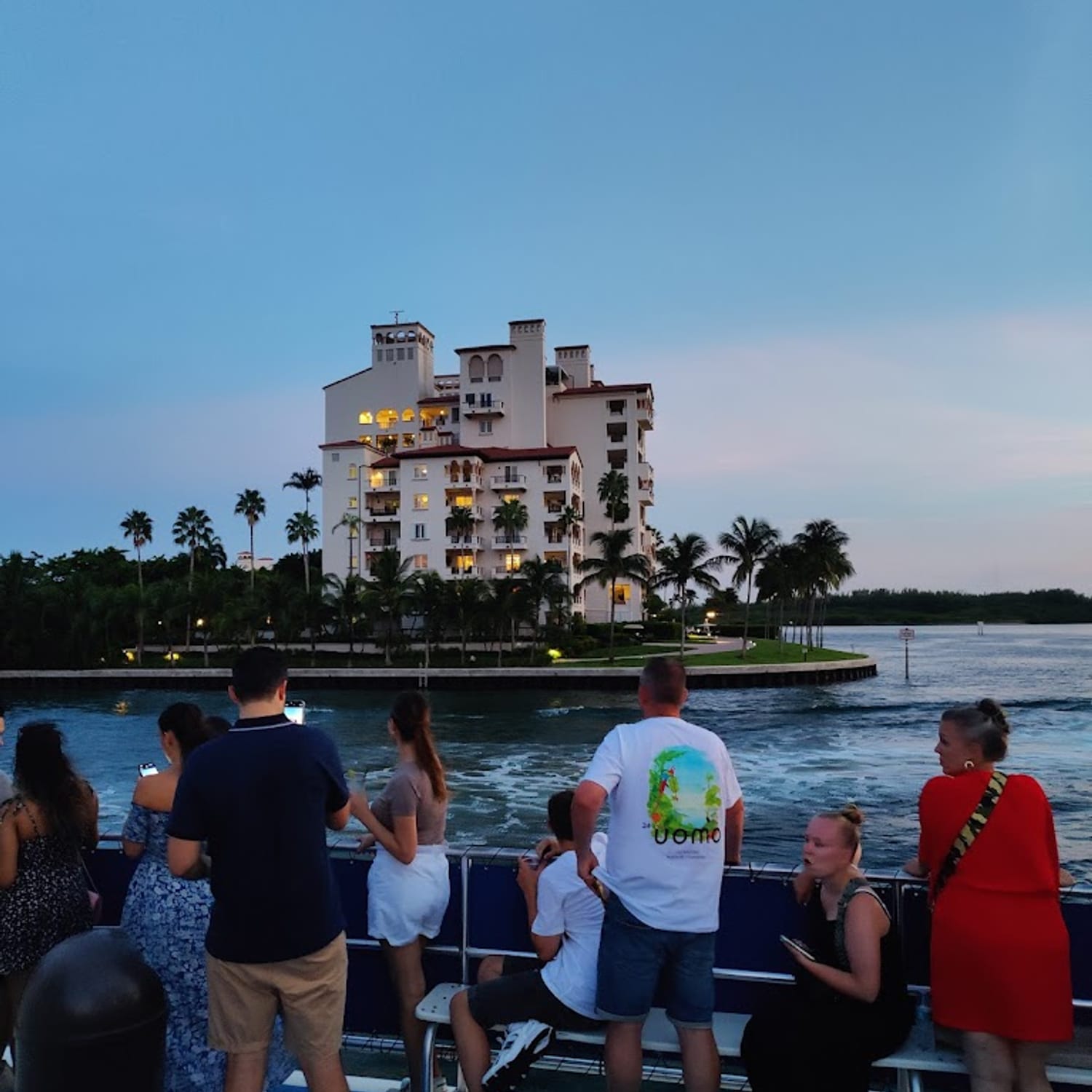 Miami Best of Both Worlds Boat Tour - Miami sunset Cruise & Star Island ...